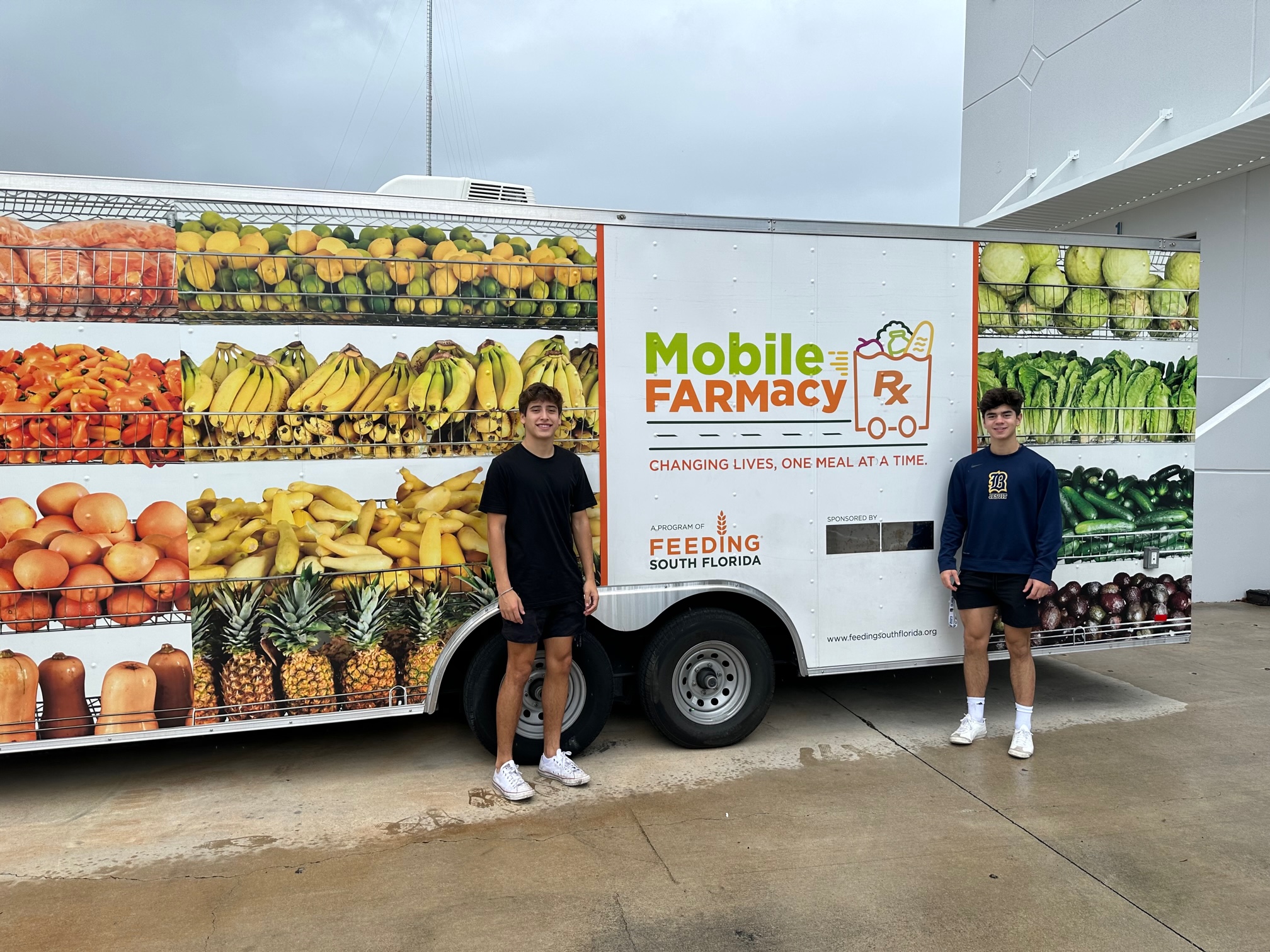 Hermanos Helping Hispanos, Inc.